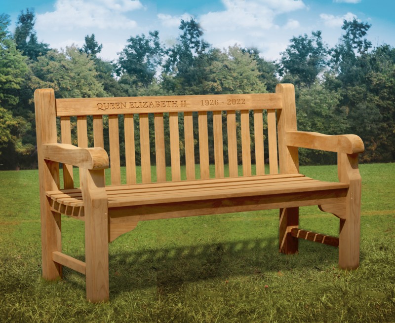 Balmoral Teak Queen Elizabeth II Commemorative Bench