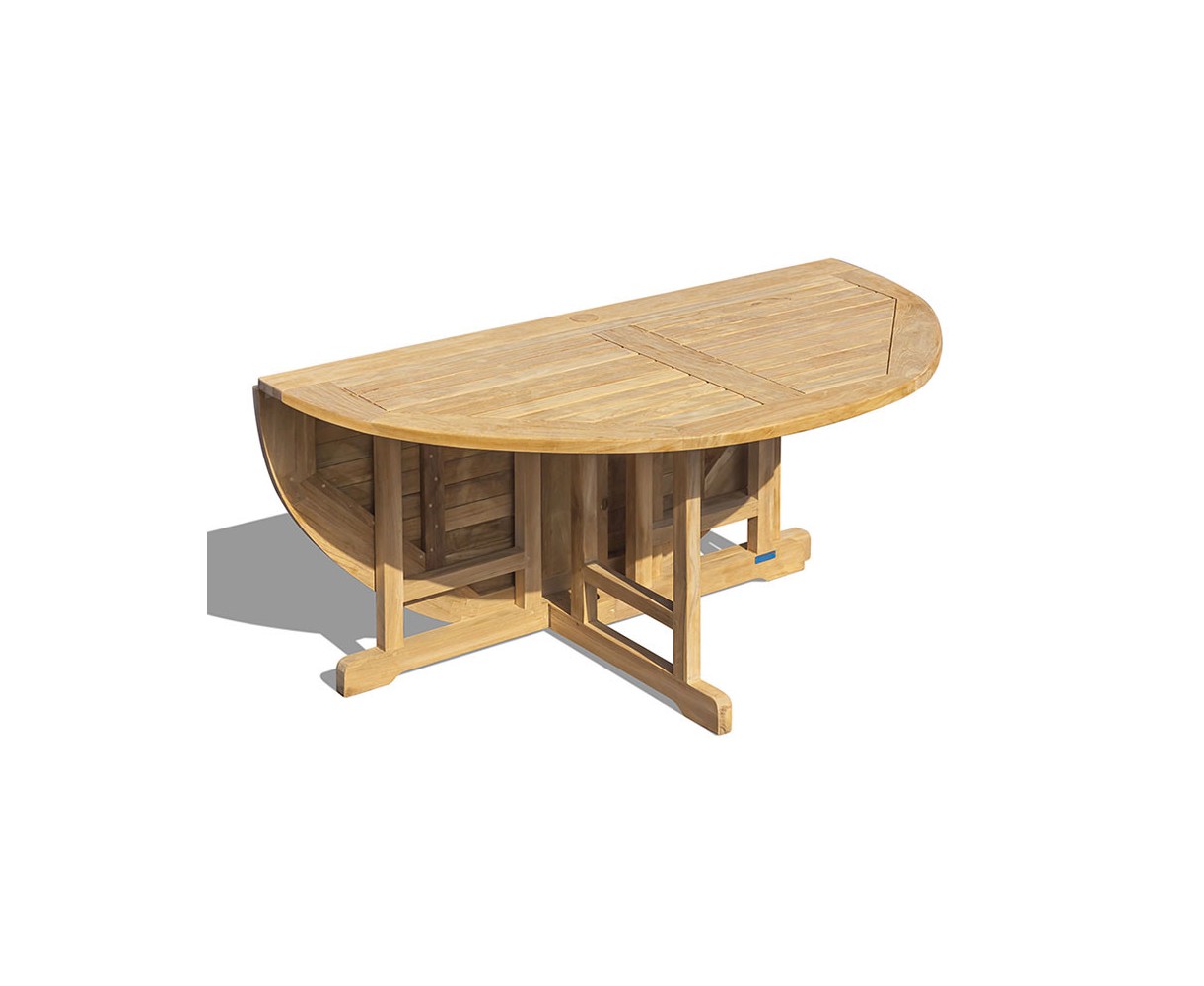 Patio table with leaf store
